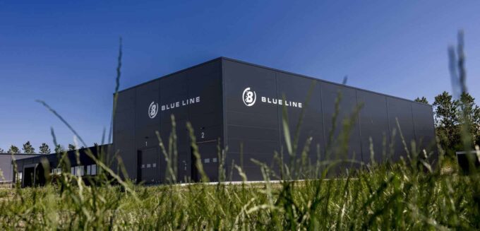 Industrial & Pharma IT Hardware for Tough Environments | Blue Line