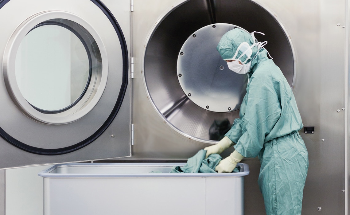 HMI operator panels for rugged cleanroom environments | Blue Line